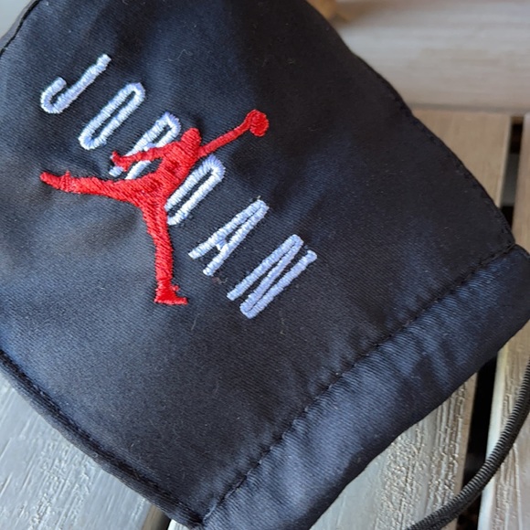 Jordan | Accessories | Jordan Mens Face Mask Air Jordan | Poshmark